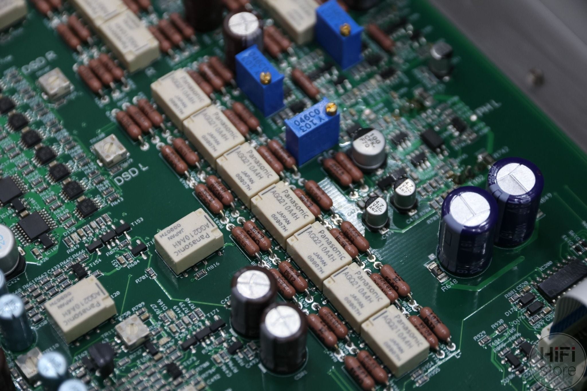 T+A DAC 200 giải mã Hiend – HiFi Store