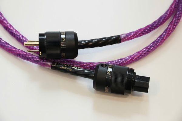 Dây Nguồn Nordost Frey 2 – HiFi Store