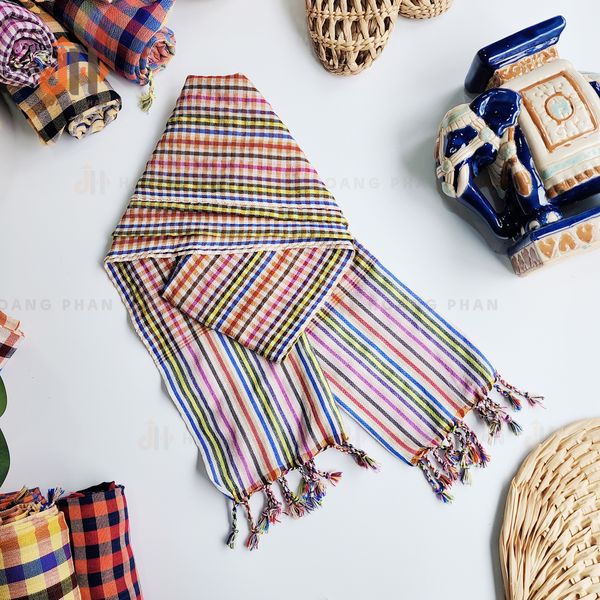 [Quà tặng Văn hoá] Khăn rằn truyền thống caro nhỏ – Ổ GALLERY & SHOP