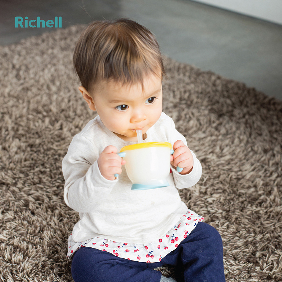 Cốc tập uống 3 giai đoạn Richell 150 ml ( Vàng)