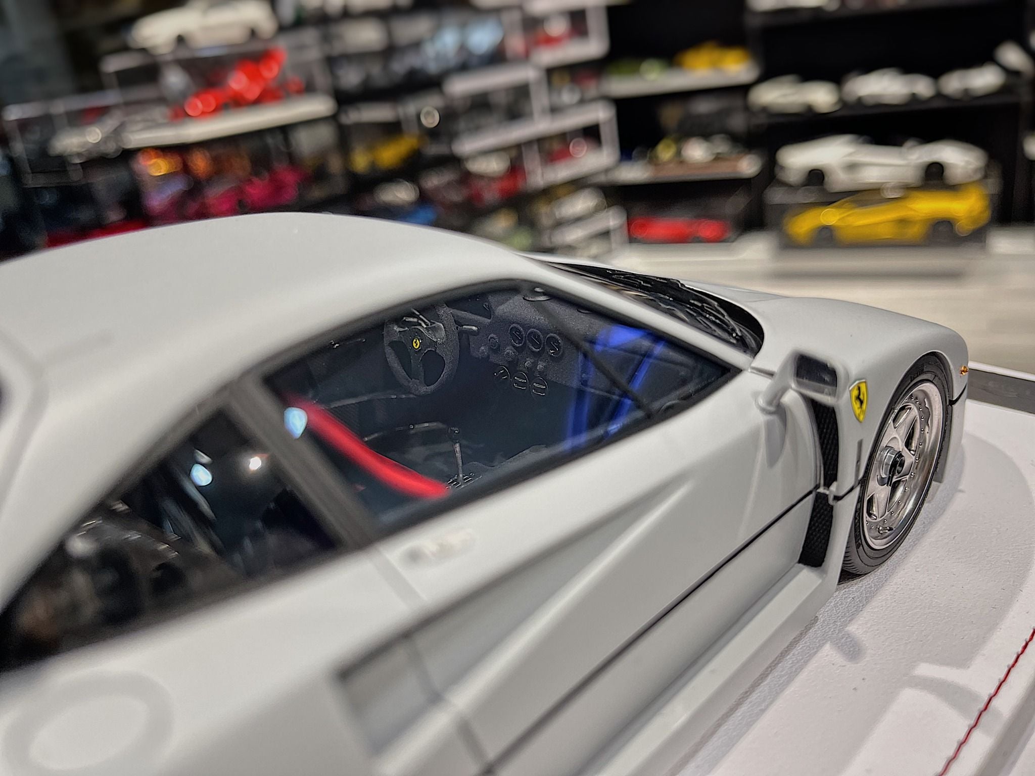 XE MÔ HÌNH FERRARI F40 GREY,TỶ LỆ 1/18 GL MODEL – Mô Hình Tĩnh Việt Nam