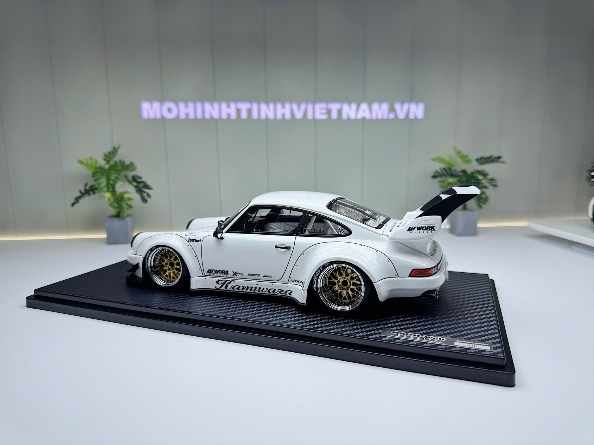 XE MÔ HÌNH PORSCHE 930 RWB WHITE,TỶ LỆ 1/18 IGNITION – Mô Hình Tĩnh ...