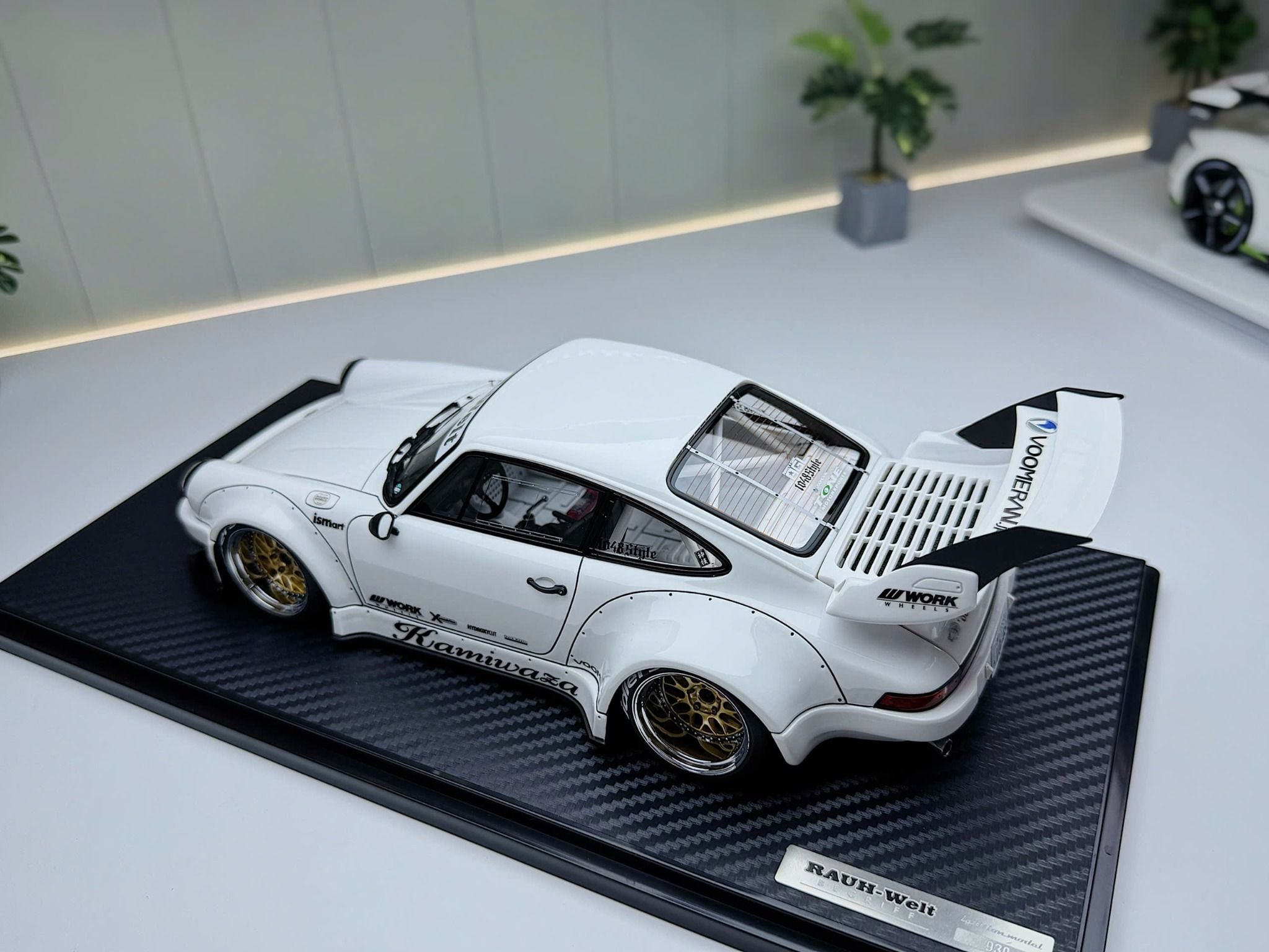 XE MÔ HÌNH PORSCHE 930 RWB WHITE,TỶ LỆ 1/18 IGNITION – Mô Hình Tĩnh ...
