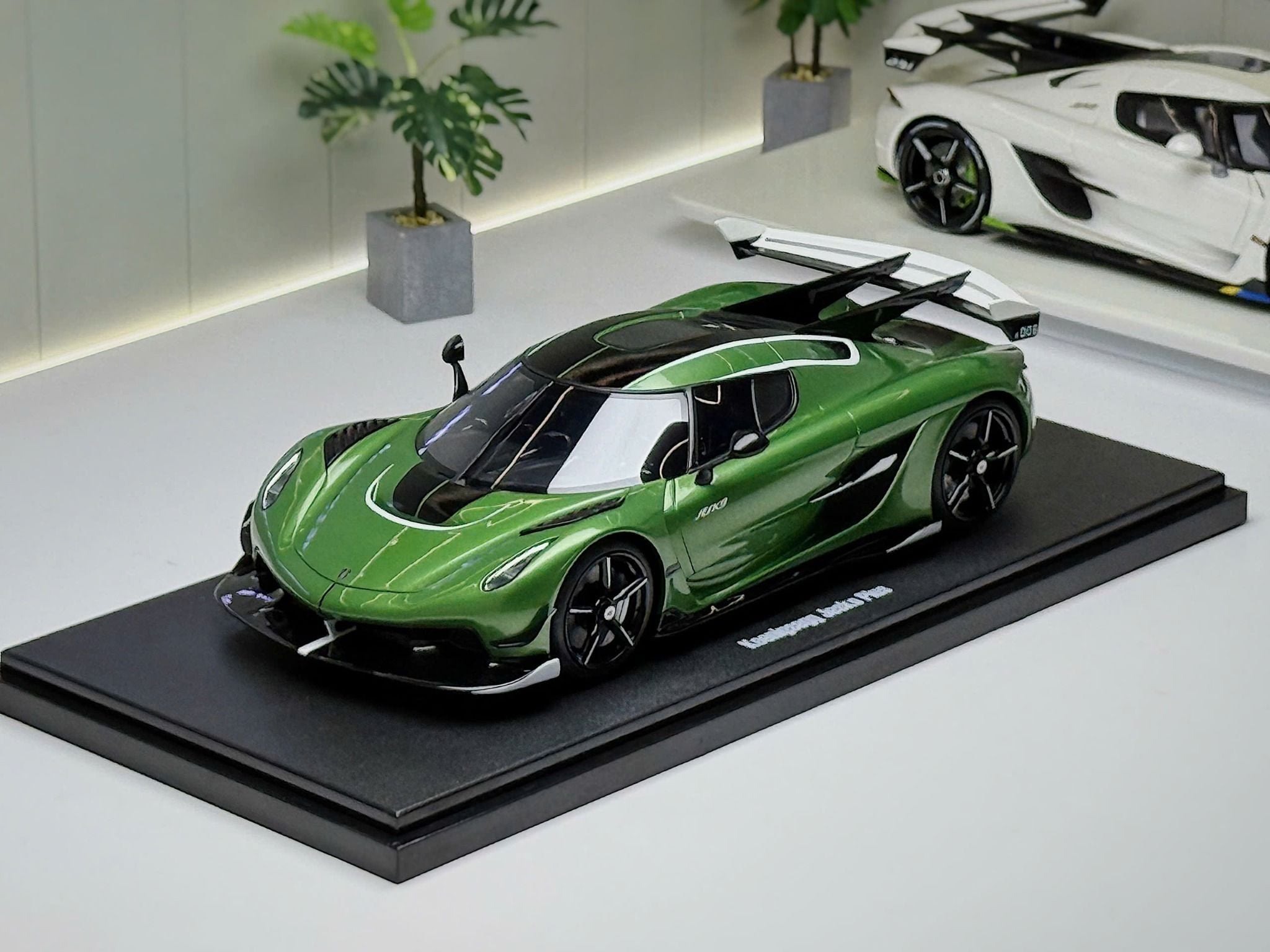 XE MÔ HÌNH KOENIGSEGG JESKO ATTACK PLUS GREEN,TỶ LỆ 1/18 GTSPIRIT – Mô ...