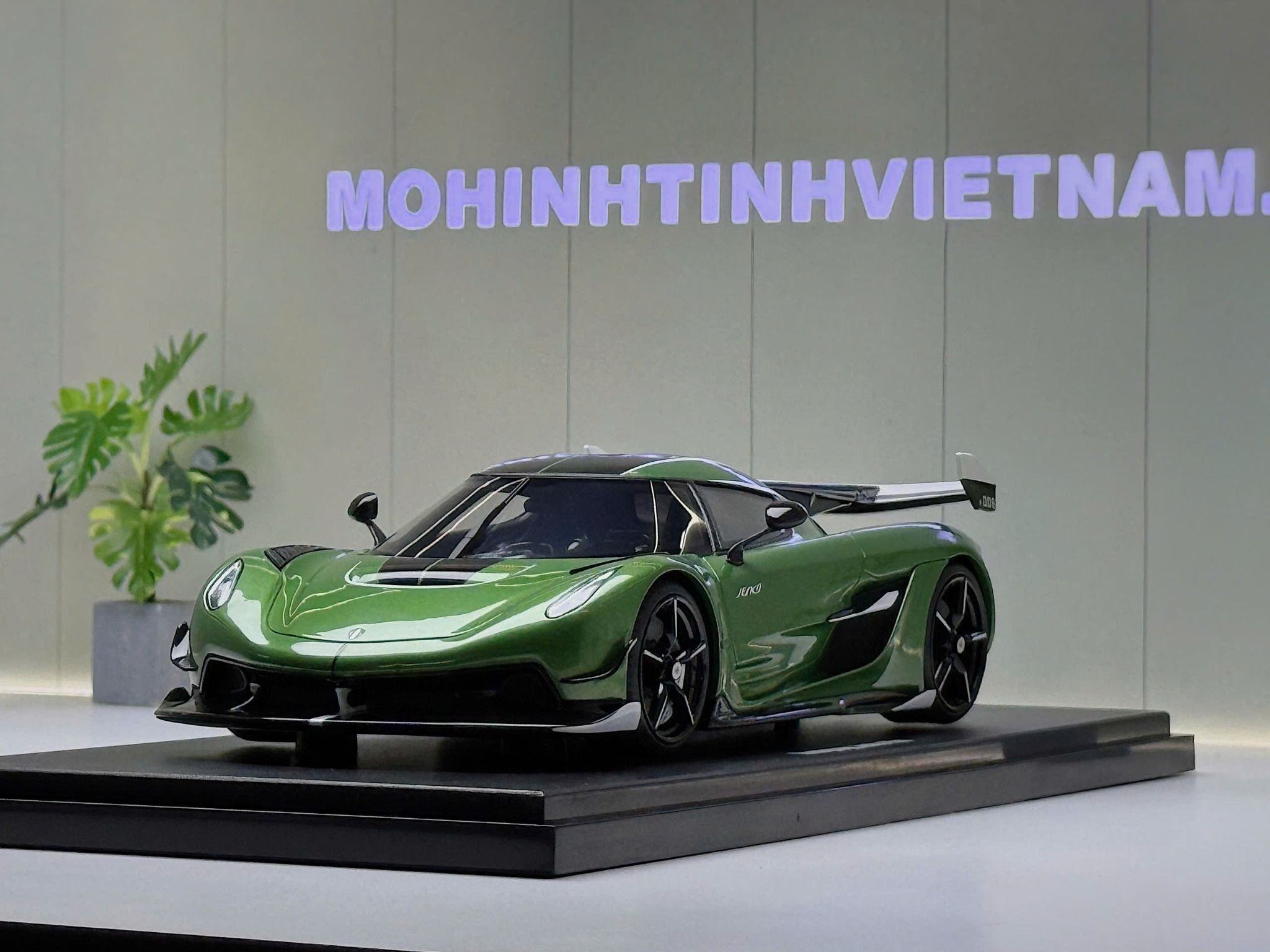 XE MÔ HÌNH KOENIGSEGG JESKO ATTACK PLUS GREEN,TỶ LỆ 1/18 GTSPIRIT – Mô ...