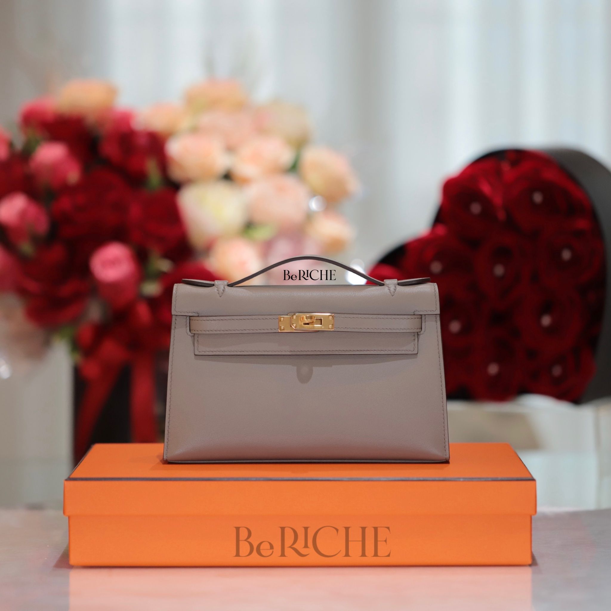 Kelly Pochette KP22 Swift Leather Etain GHW – BeRiche