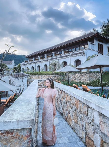 Áo Dài Họa Tiết Tay Cánh Tiên LINN DESIGN – Minde