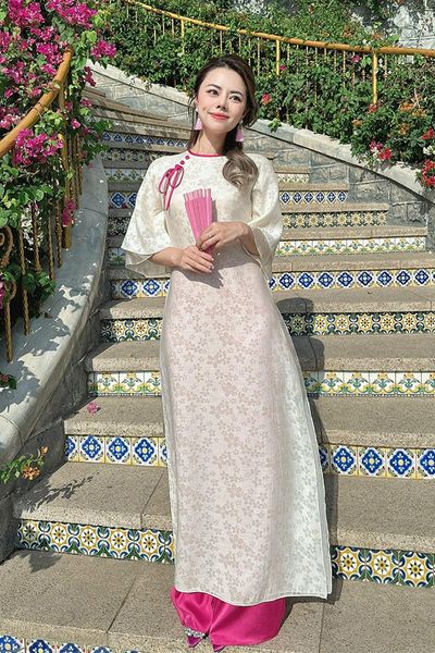 Áo Dài Cách Tân Tay Dài Họa Tiết LINN DESIGN – Minde