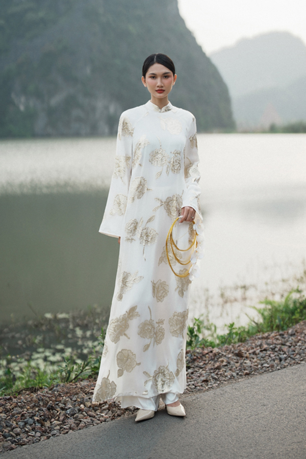 Áo Dài Cách Tân Kim Trà XÉO XỌ – Minde