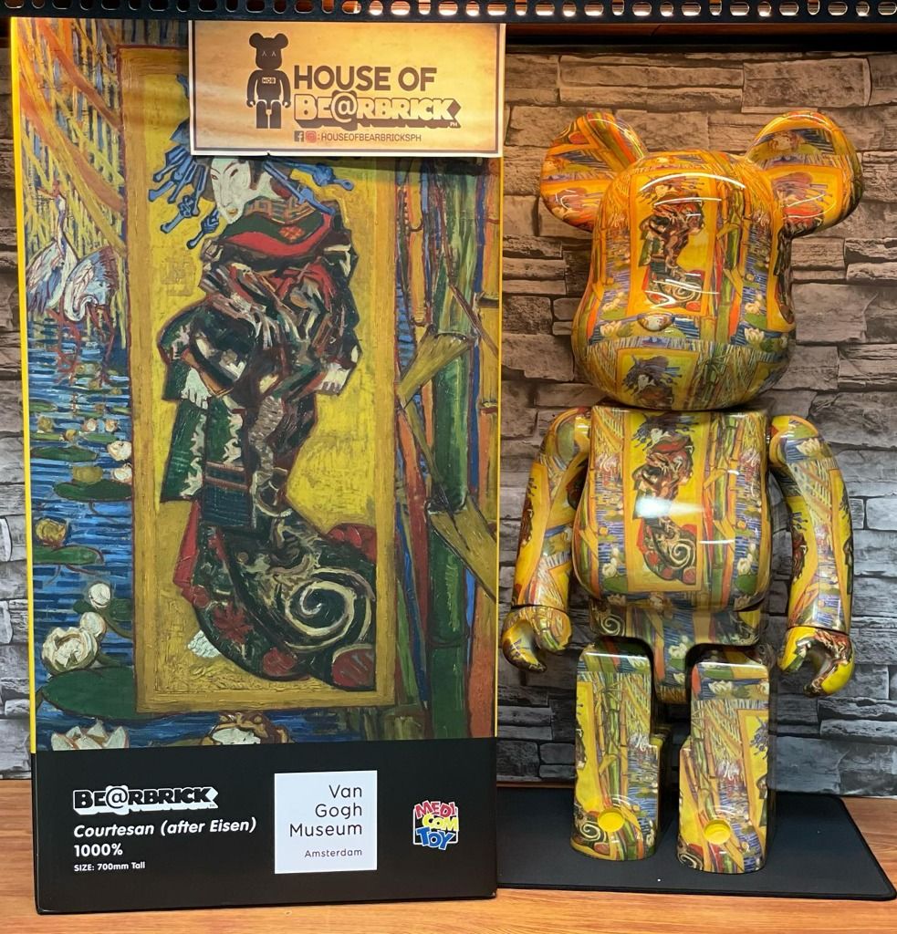 Mô Hình Bearbrick Van Gogh Museum Courtesan (After Eisen) – LUXITY Mô Hình Bearbrick Van Gogh Museum Courtesan (After Eisen) – LUXITY