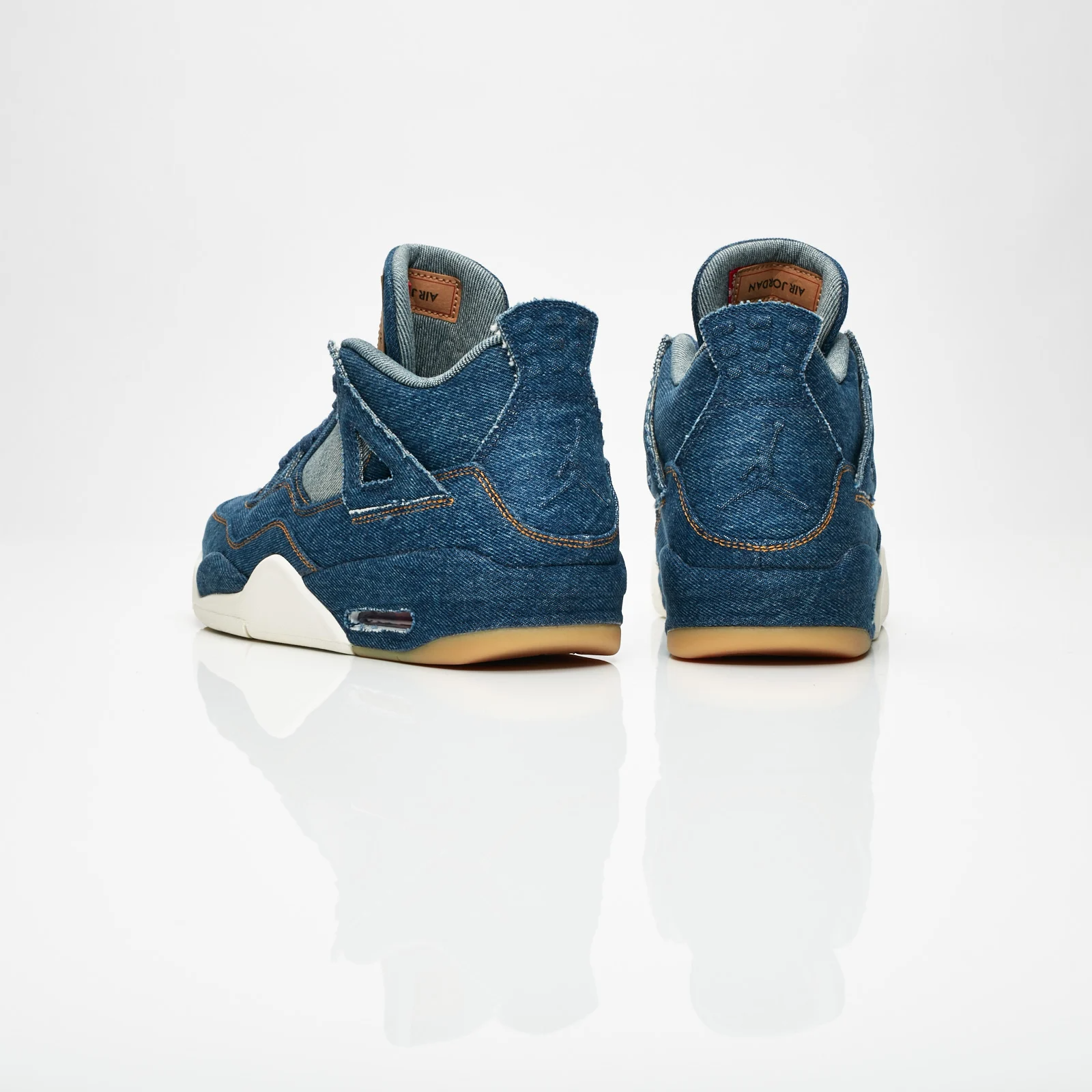 Giày Nike Air Jordan Levi's x Air Jordan 4 Retro 'Denim' AO2571-401 ...