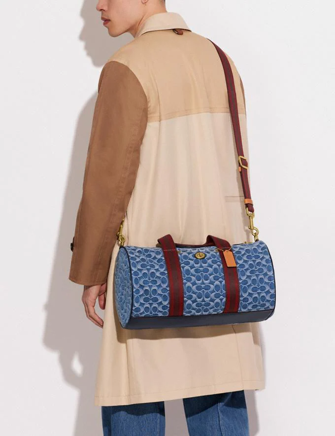 Túi Coach Nam Duffle In Signature Denim 'Blue and Red' CA285 – LUXITY