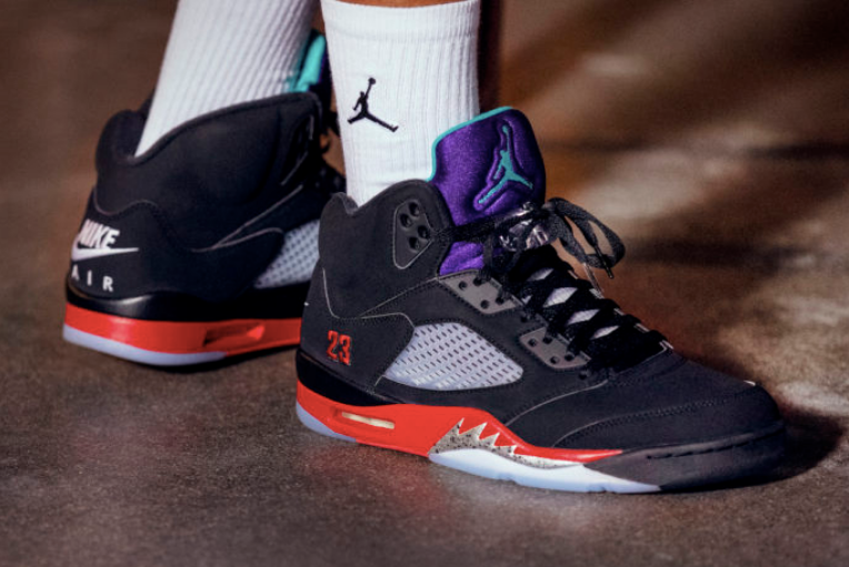 Giày Nike Air Jordan 5 Retro Supreme 'Black' 824371-001 – LUXITY