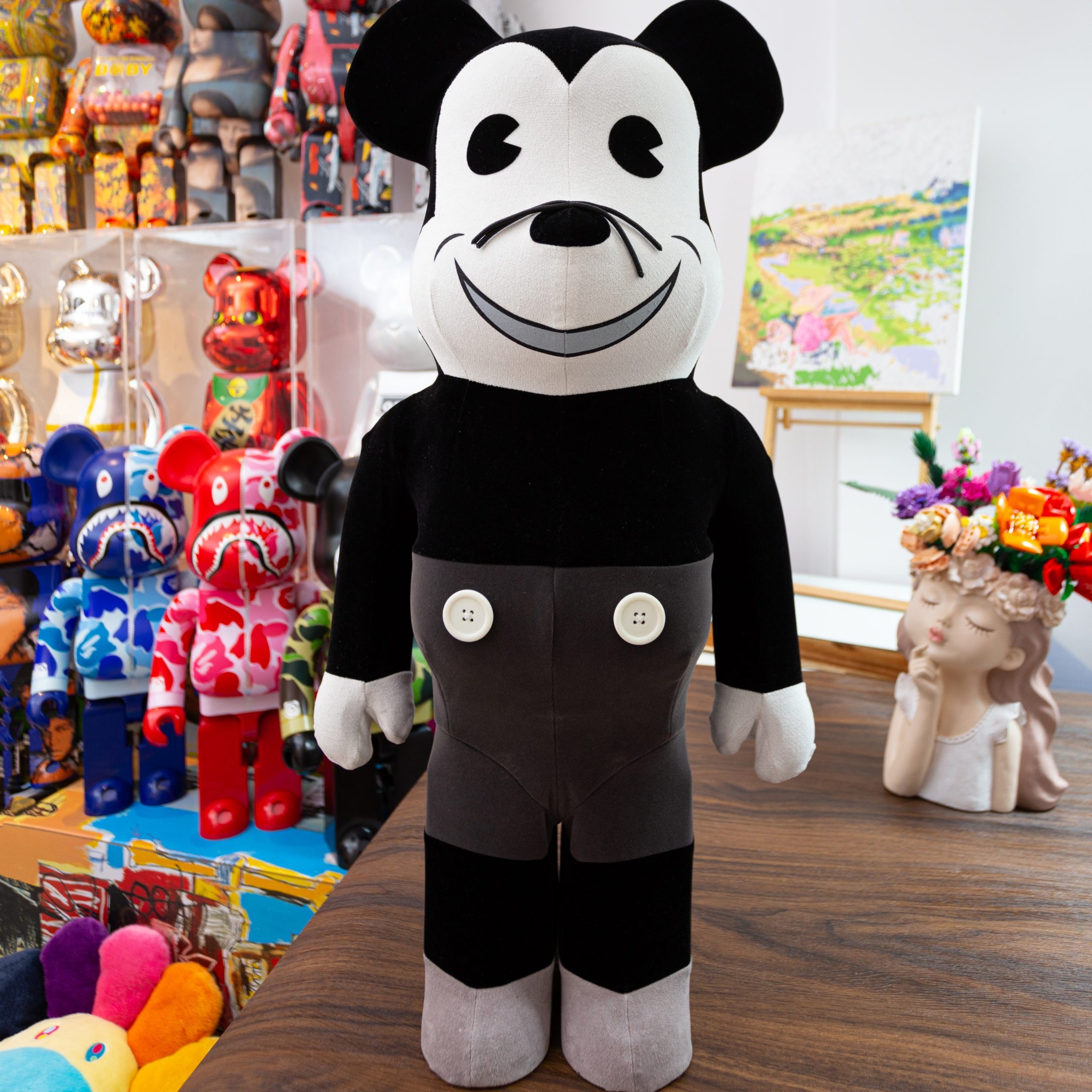 Mô Hình Bearbrick X Disney Mickey Mouse Vintage Version – LUXITY