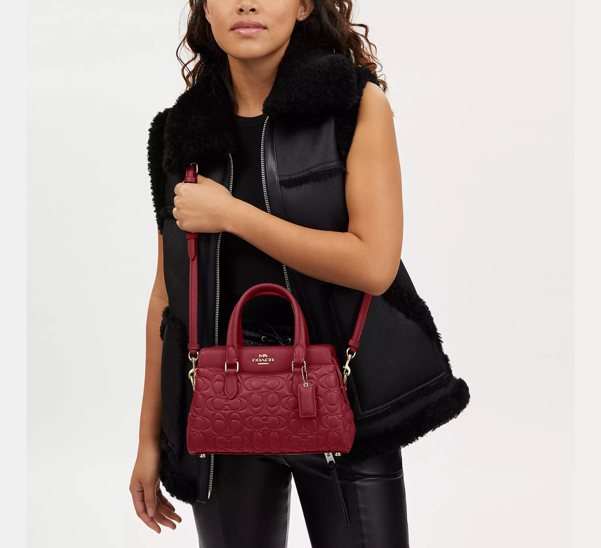 Túi Nữ Coach Mini Darcie Carryall Signature 'Cherry' CM050-IMCHE – LUXITY