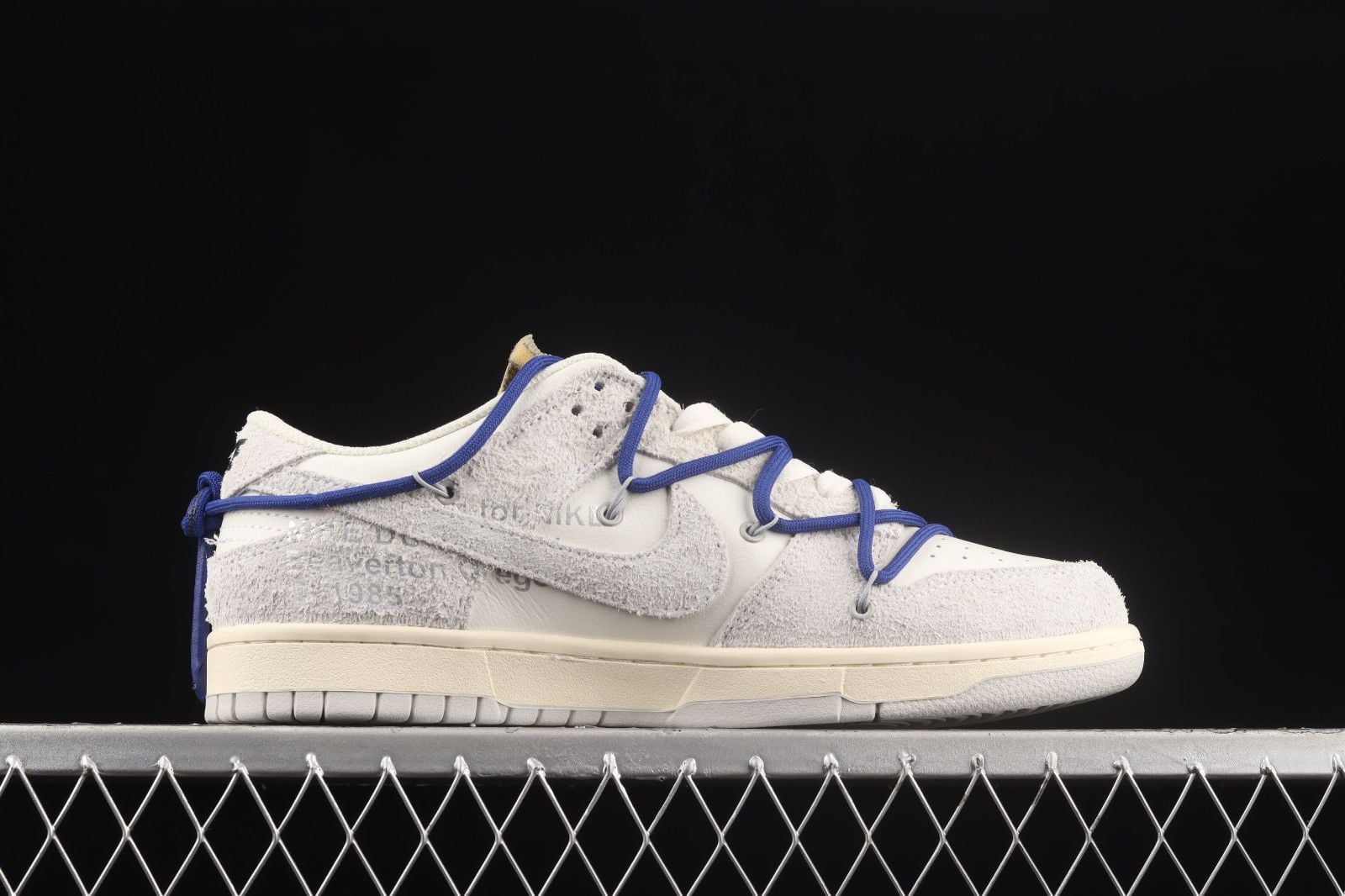 Giày Nam Nike Off-White x Dunk Low 'Lot 32 of 50' DJ0950-104 – LUXITY