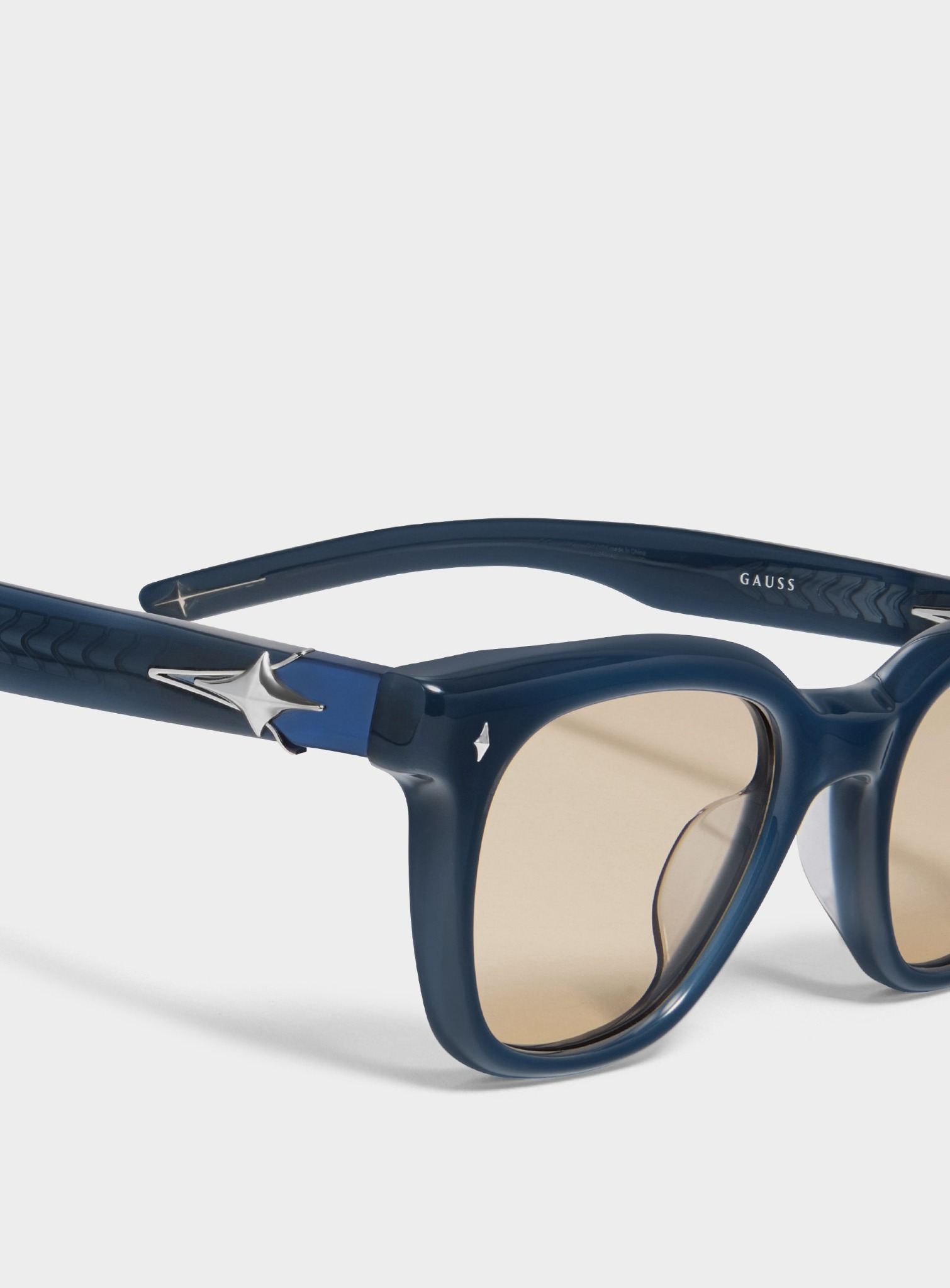 Kính Gentle Monster Gauss NC3 'Blue' – LUXITY