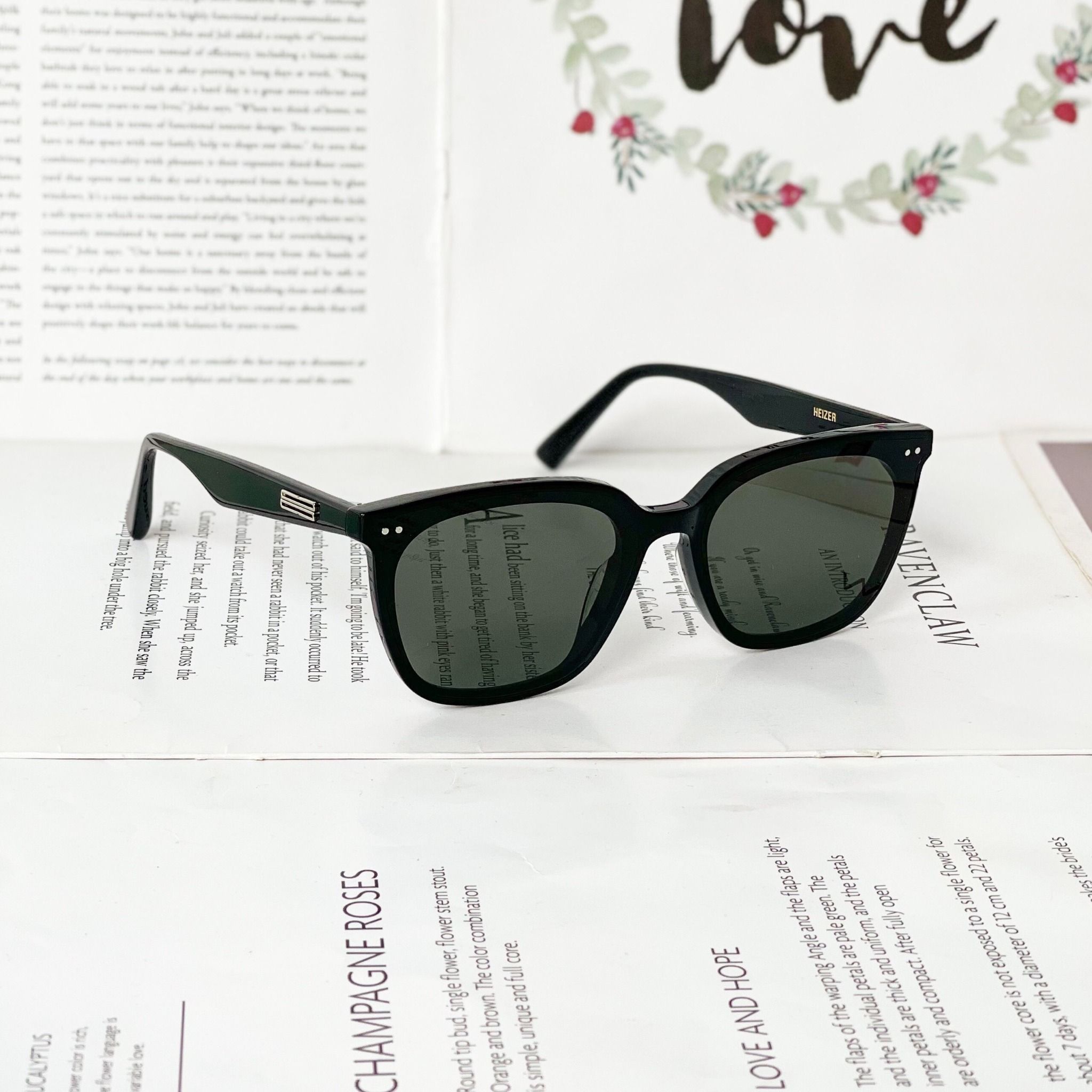 Kính Gentle Monster Heizer 01 'Black' – LUXITY