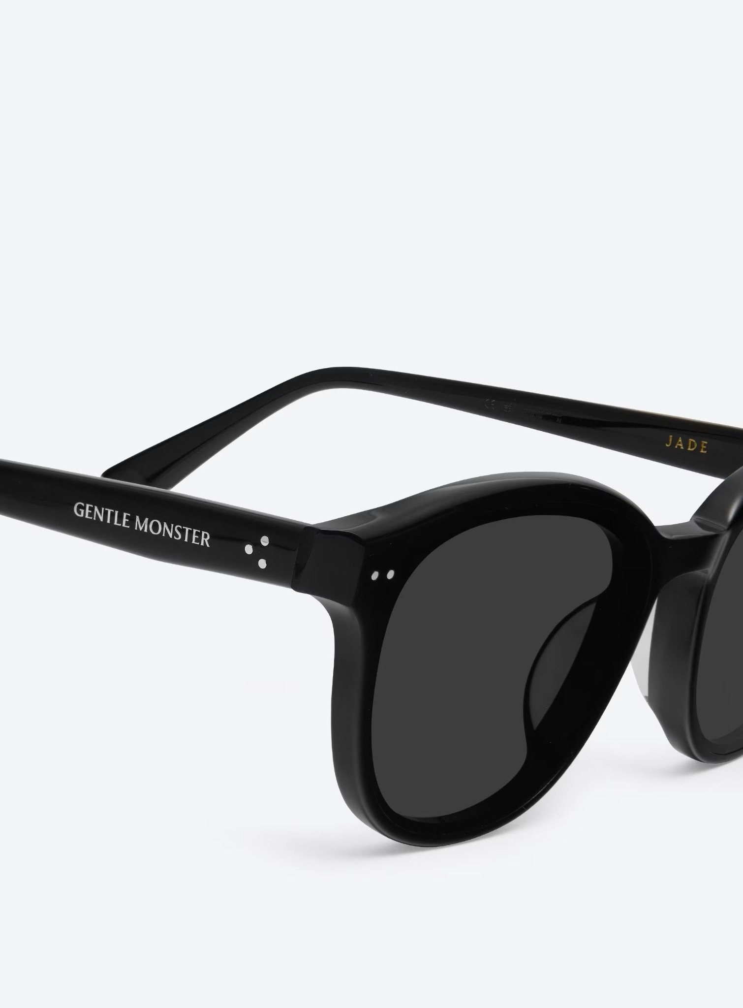 Kính Gentle Monster Jade 01 'Black' – LUXITY