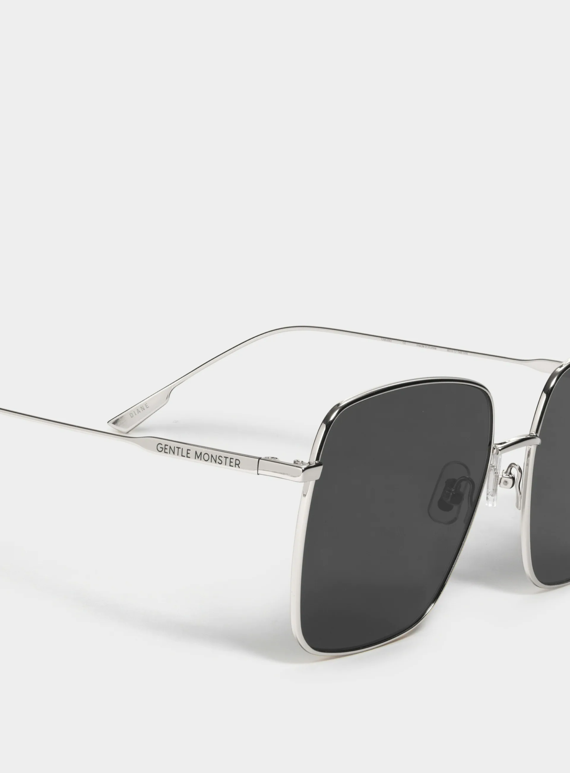 Kính Gentle Monster Diane 02 – LUXITY