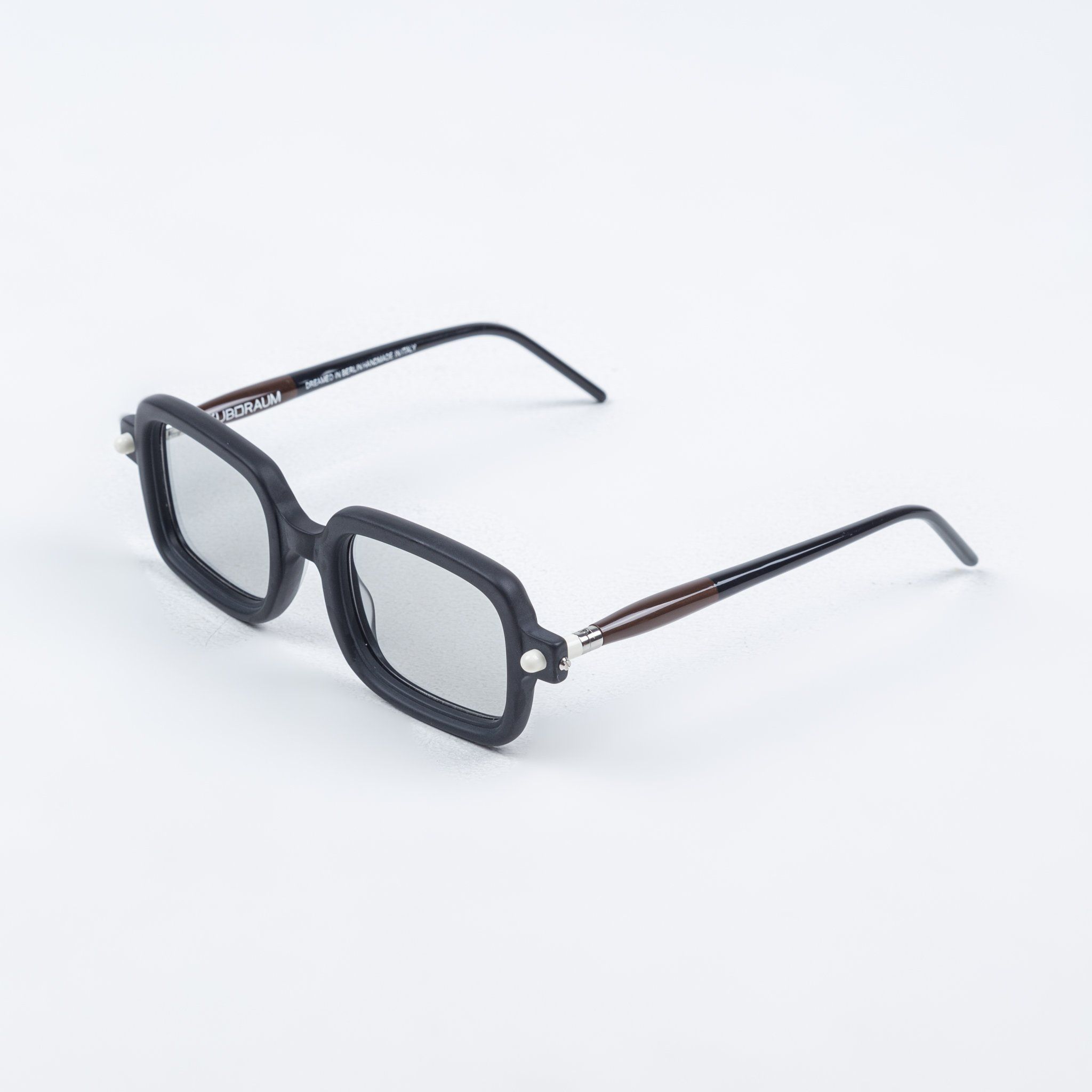 Kính Kuboraum P2 BM CH 'Black Matt' P2-BM-CH – LUXITY