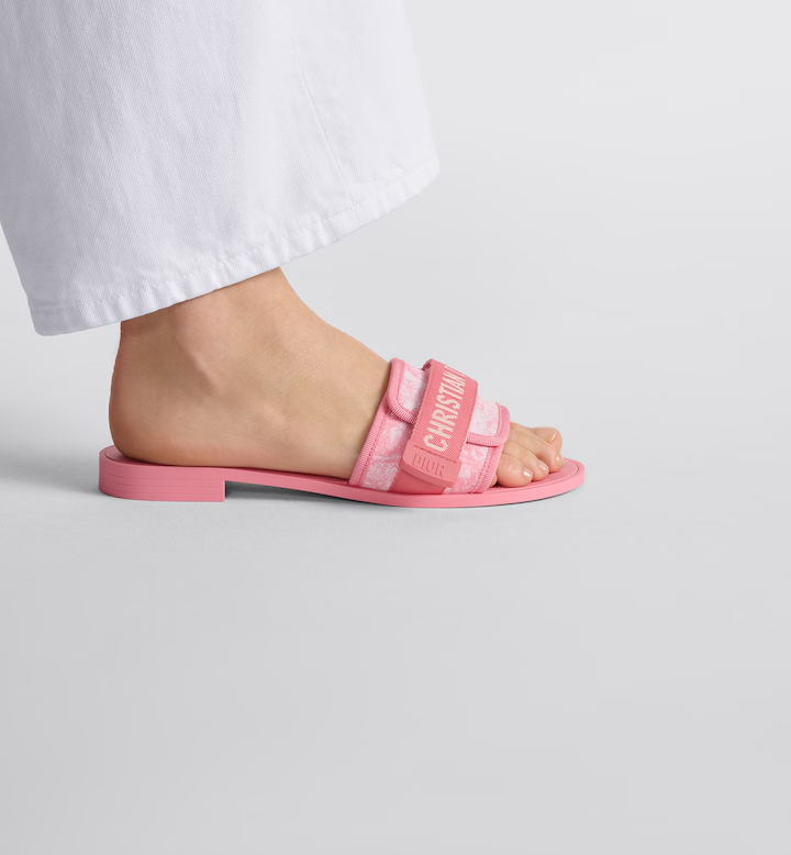 Dép Nữ Dior Dioriviera Dio(R)Evolution Slide 'Pink' KCQ431TJY-S73P – LUXITY