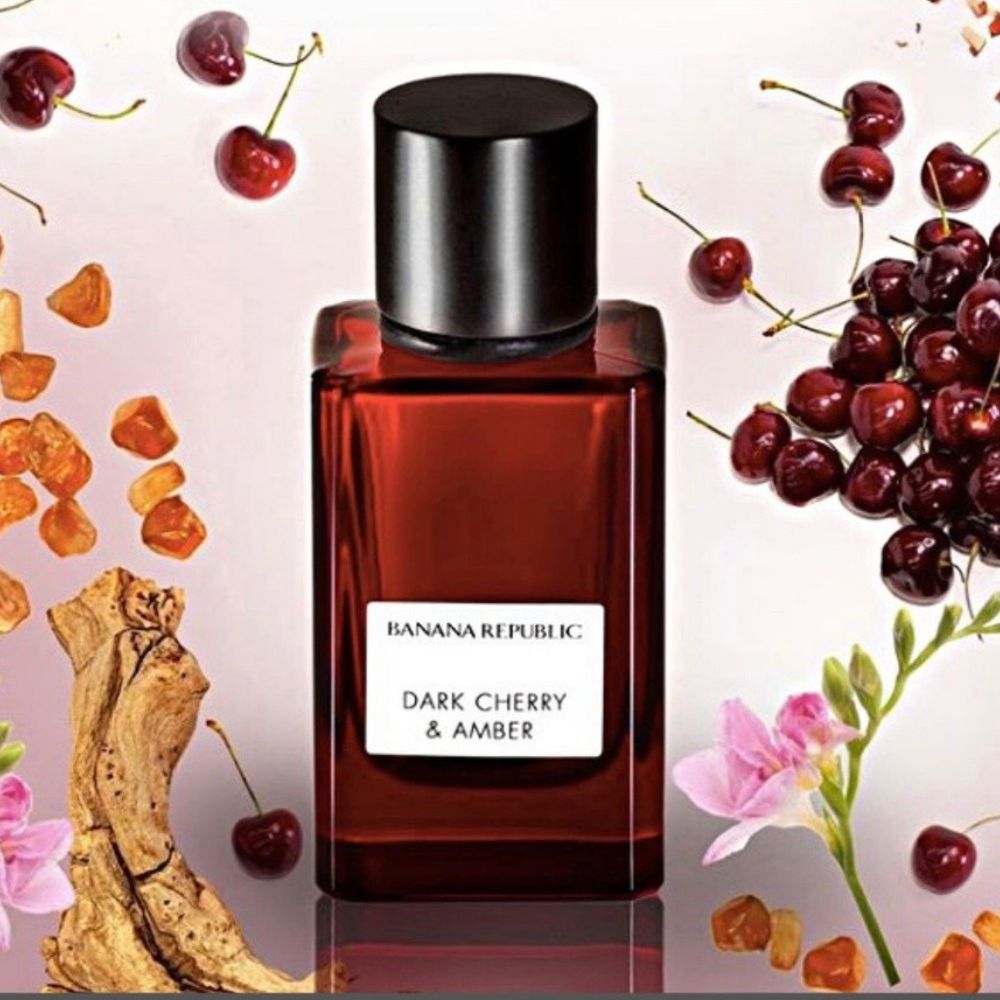 Nuớc Hoa Nữ Banana Republic Dark Cherry & Amber EDP – LUXITY