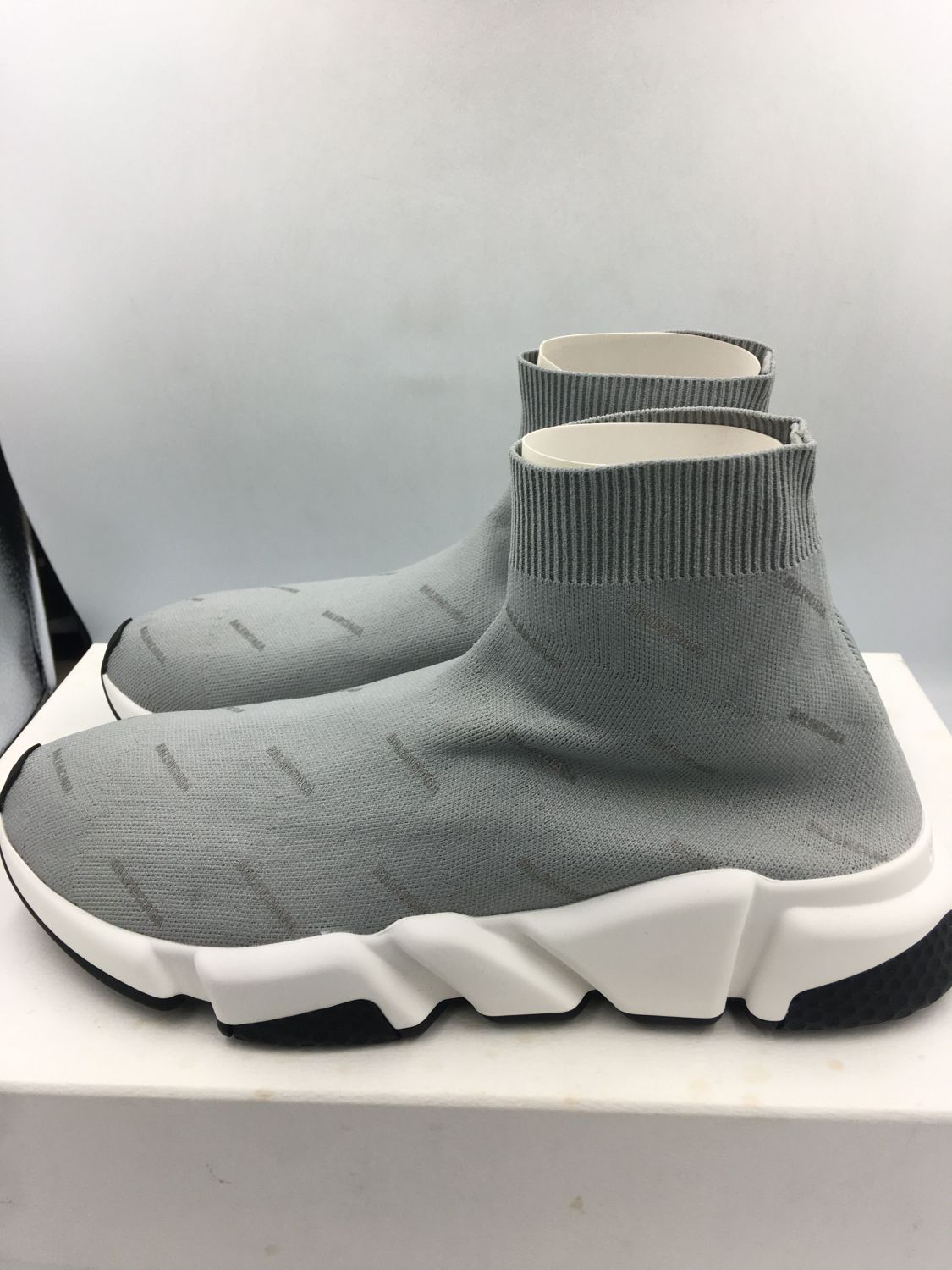 Giày Nam Balenciaga Speed Trainer 'Grey Logo' 512527W06501224 – LUXITY
