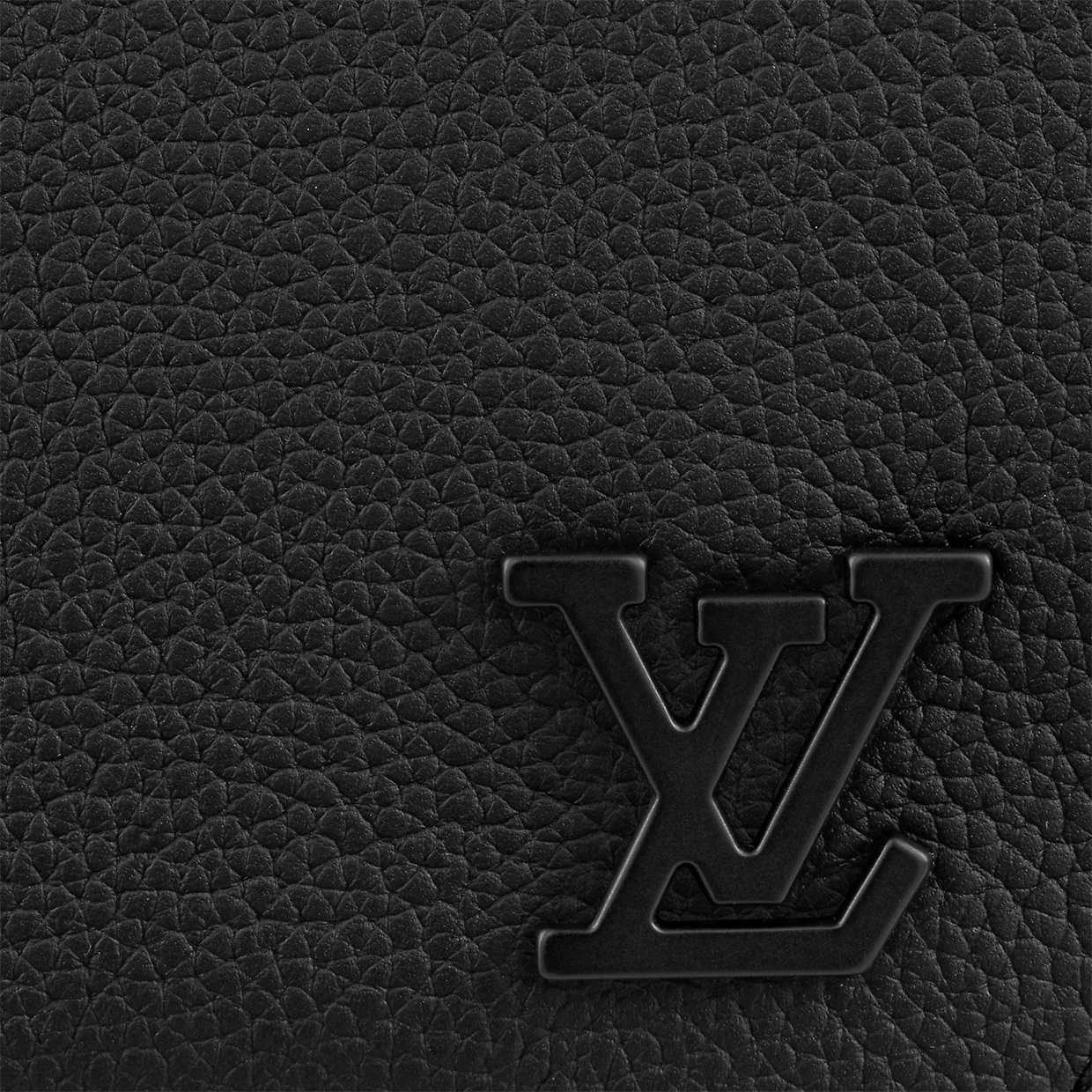 Túi Nam Louis Vuitton Fastline Wearable Wallet 'Black' M82085 – LUXITY