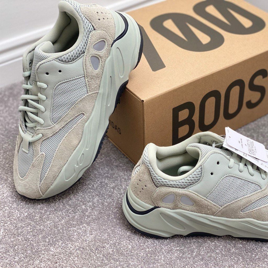 Giày Adidas Yeezy Boost 700 'Salt' EG7487 – LUXITY