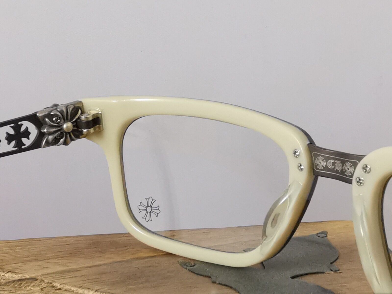 Kính Nam Chrome Hearts Instabone 'Brown' – LUXITY