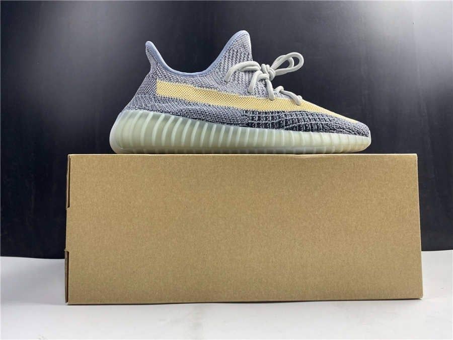Giày Adidas Yeezy Boost 350 V2 'Ash Blue' GY7657 – LUXITY