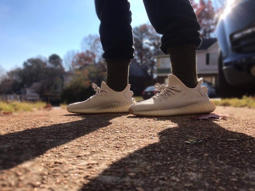 Giày Adidas Yeezy Boost 350 V2 'Sesame' F99710 – LUXITY