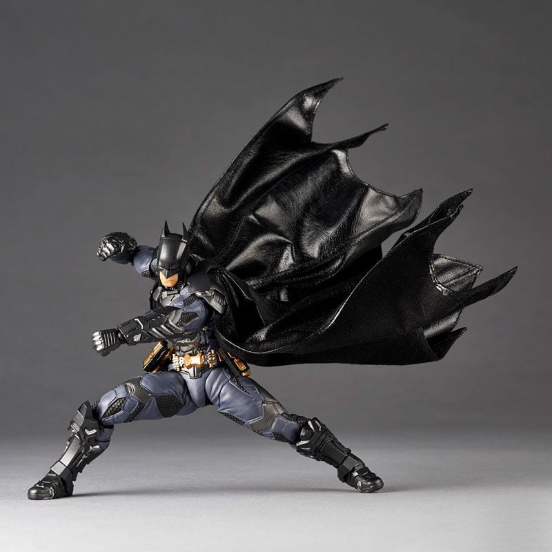 Batman Arkham Knight ver - Amazing Yamaguchi - Revoltech | Kaiyodo Fig ...