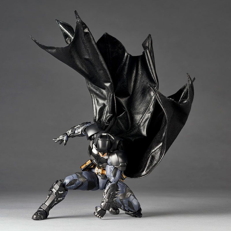 Batman Arkham Knight ver - Amazing Yamaguchi - Revoltech | Kaiyodo Fig ...