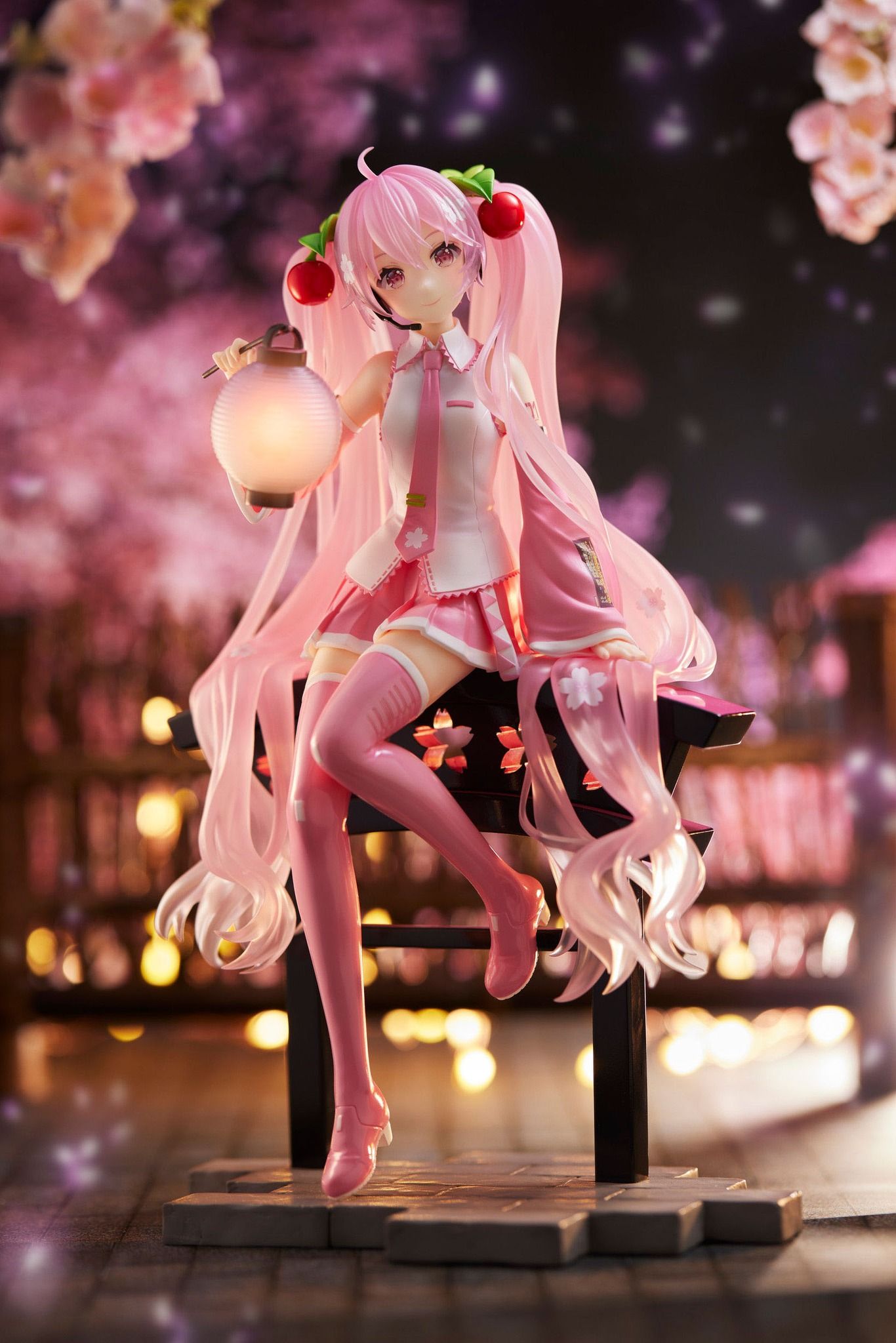 Hatsune Miku Sakura Lantern Ver. - Artist MasterPiece AMP - Piapro Cha ...