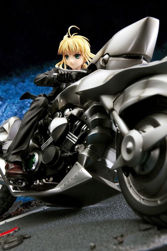 Saber & Saber Motored Cuirassier 1/8 - Fate/Zero | Good Smile Company ...