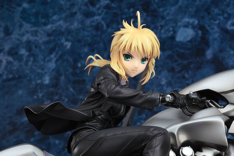 Saber & Saber Motored Cuirassier 1/8 - Fate/Zero | Good Smile Company ...