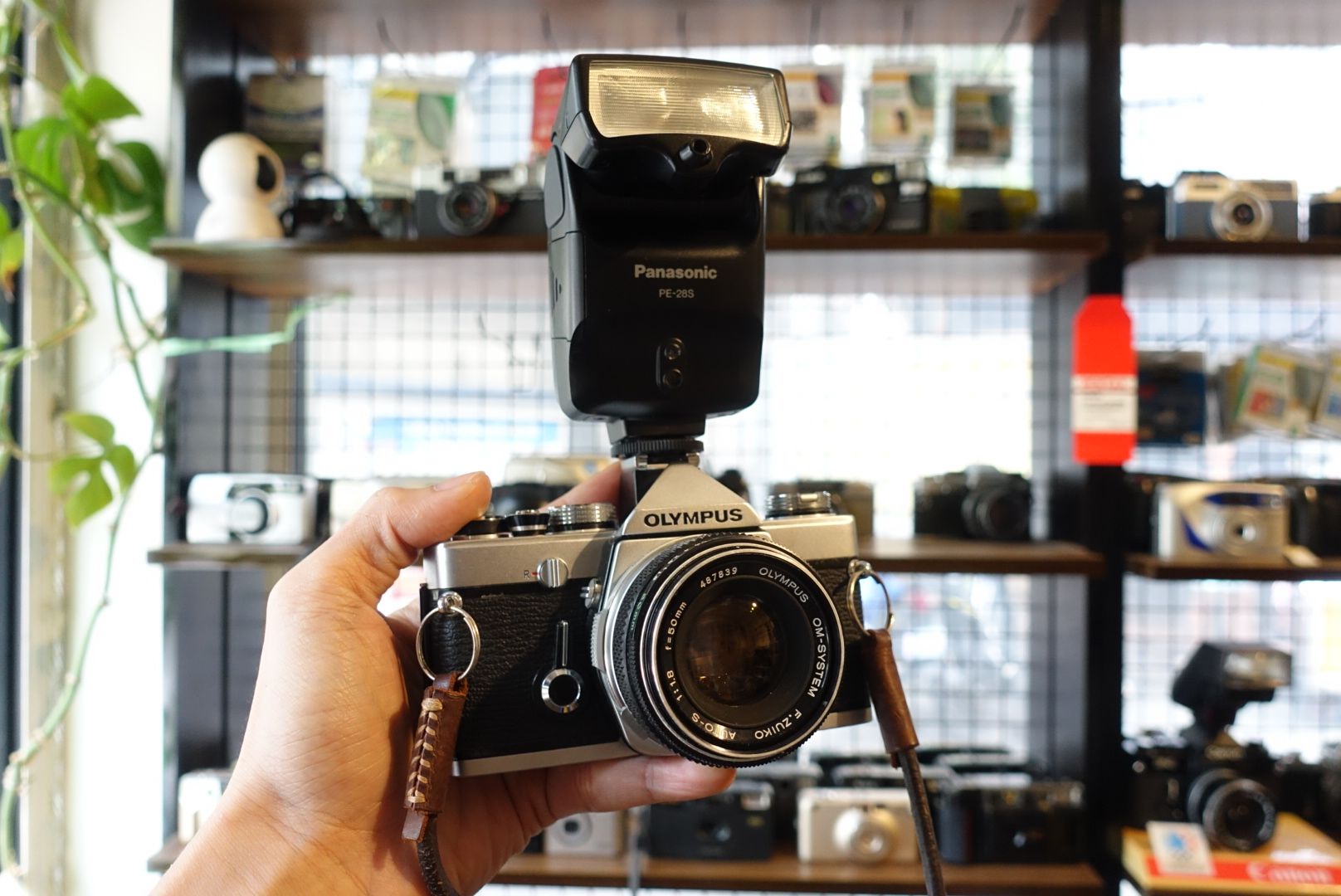 Olympus OM1 / Zuiko 50mm f1.8 – Thường Xanh Film Store