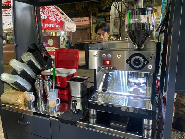 Máy pha ROBOTA 2in1 tích hợp xay và pha giá rẻ chính hãng MÁY PHA CÀ PHÊ