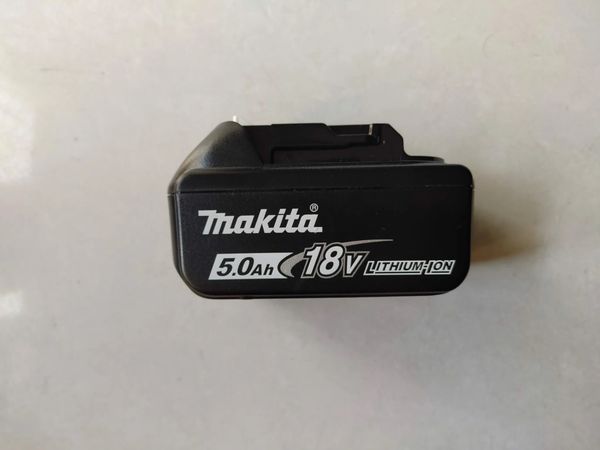 Pin Makita BL1850B 18V 5A – Máy Khoan Pin Tùng Power Tool