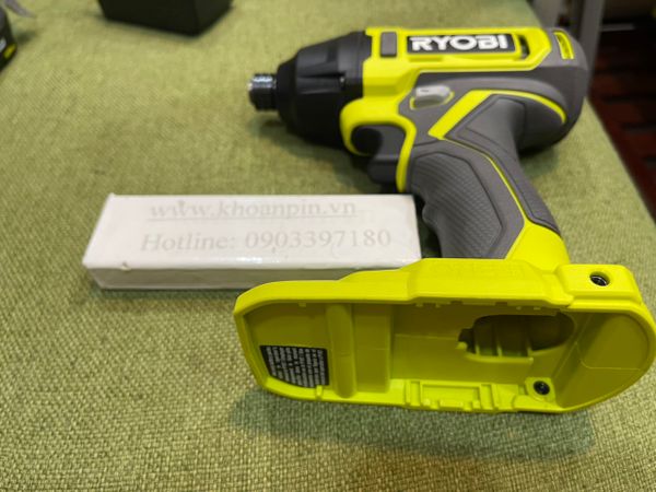 Máy vặn vít Ryobi PCL235 – Máy Khoan Pin Tùng Power Tool