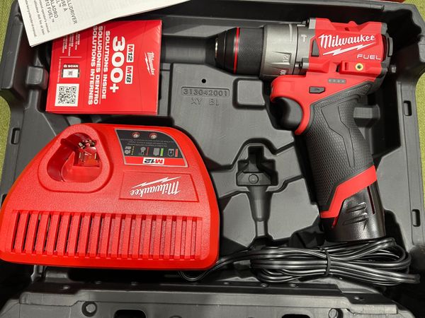 Máy khoan pin Milwaukee 3404-22 M12 – Máy Khoan Pin Tùng Power Tool