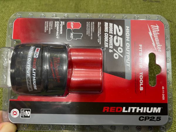 Pin Milwaukee M12 2.5Ah – Máy Khoan Pin Tùng Power Tool
