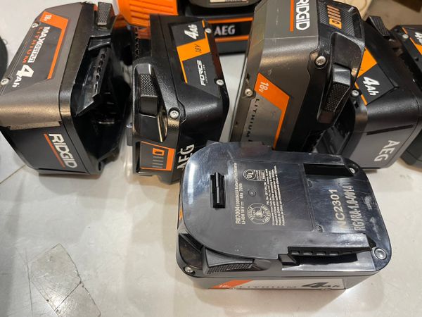 Pin AEG/RIDGID 18V dung lượng 4Ah mỹ về – Máy Khoan Pin Tùng Power Tool