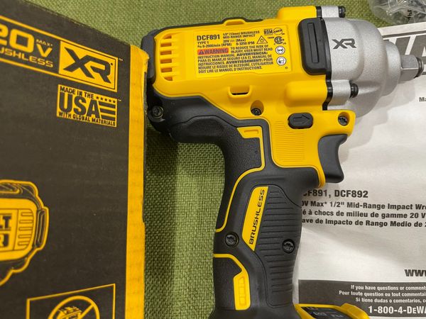 Máy vặn bu lông DeWalt DCF891 USA – Máy Khoan Pin Tùng Power Tool