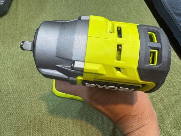 Máy siết bu lông Ryobi PSBIW02 3/8 – Máy Khoan Pin Tùng Power Tool