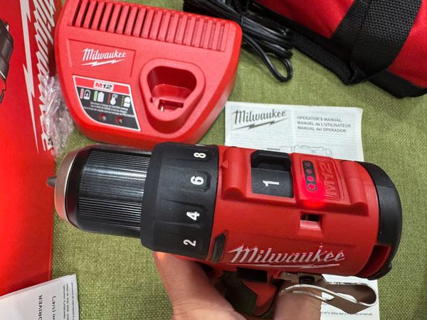 milwaukee 3401-21 – Máy Khoan Pin Tùng Power Tool
