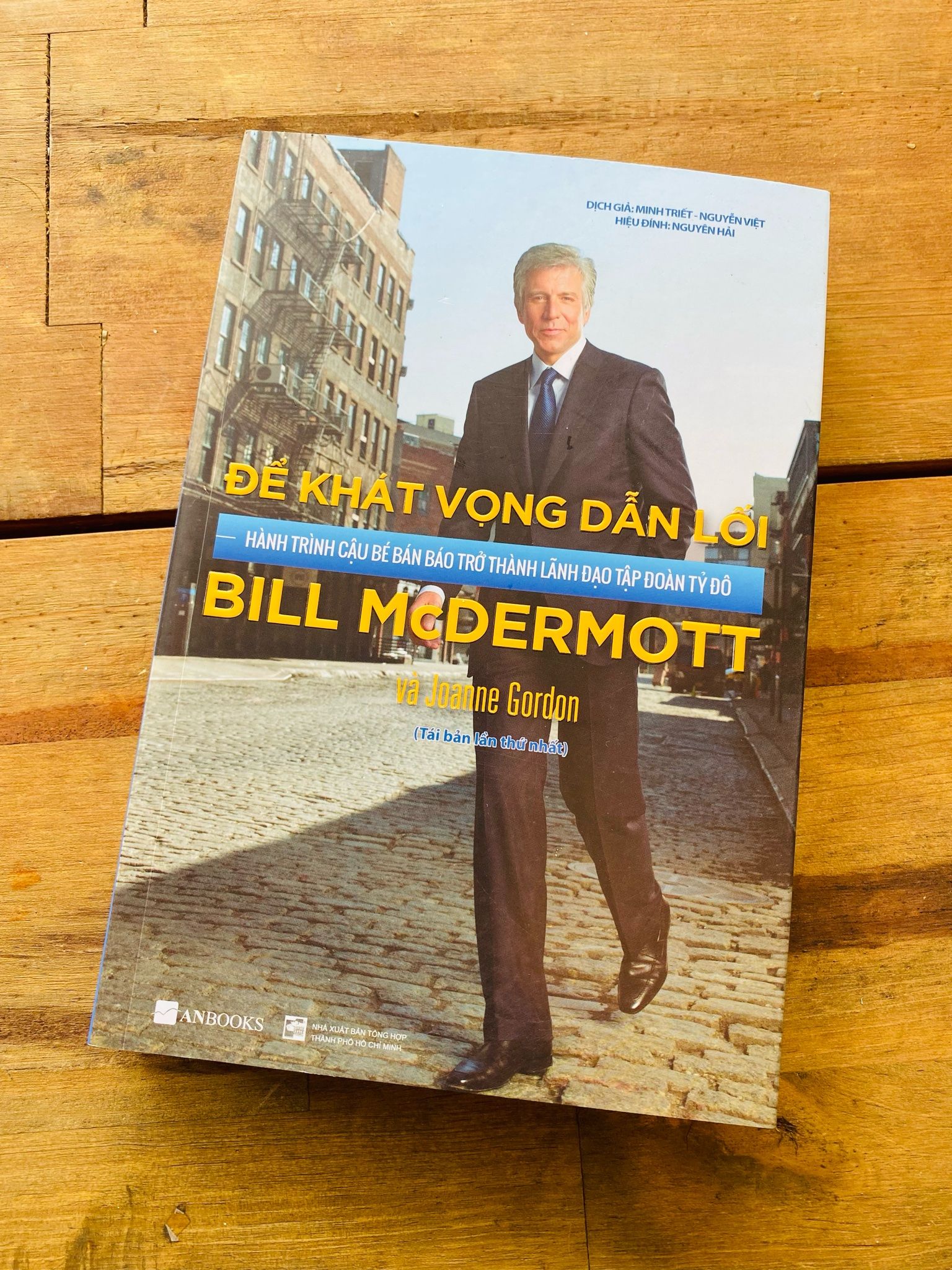 Để khát vọng dẫn lối - Bill McDermott – Momo Bookstore