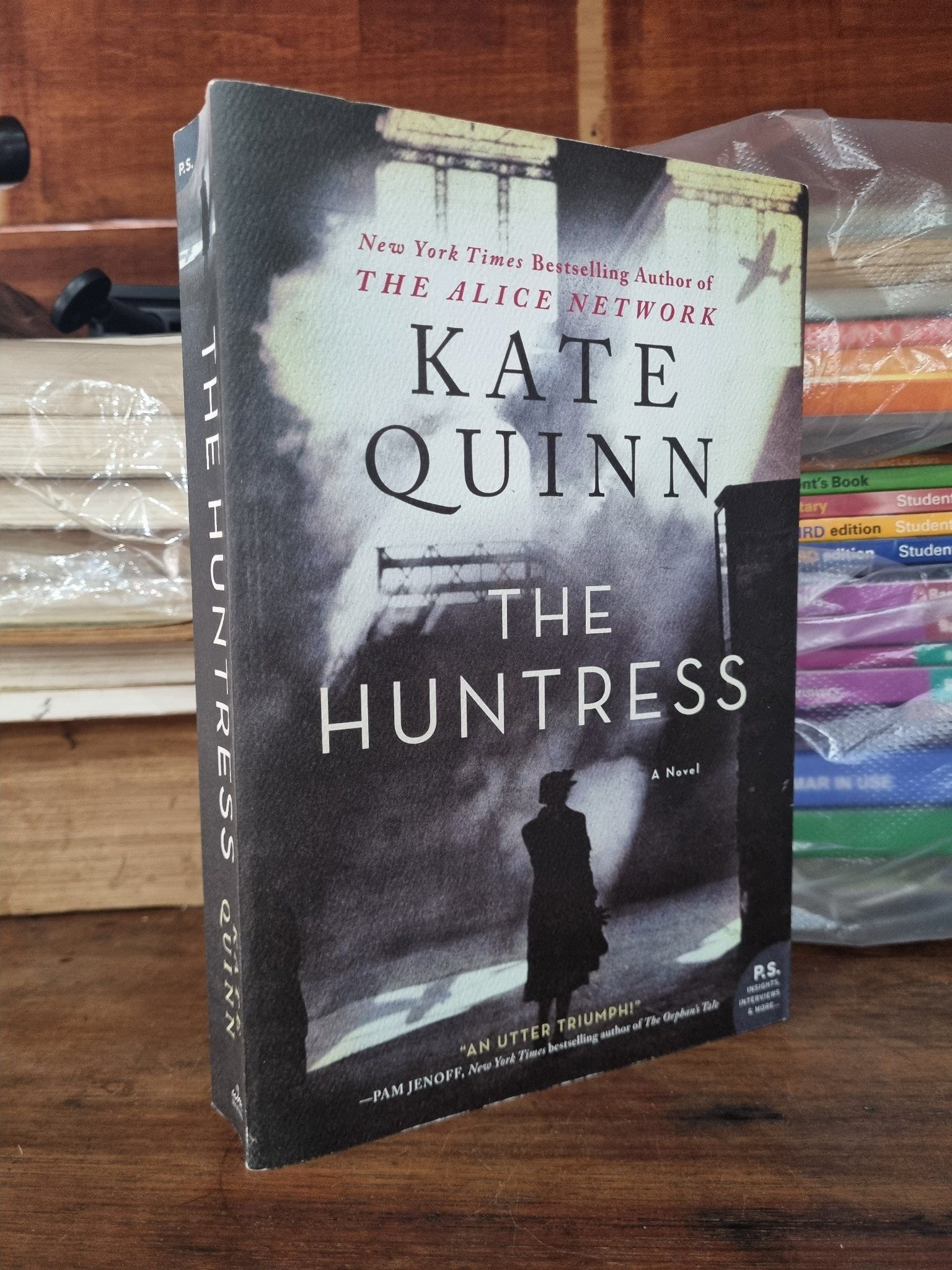 THE HUNTRESS - Kate Quinn – Momo Bookstore